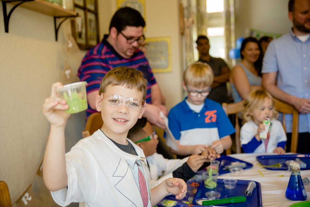 EEEK – Party Like A Scientist!